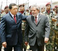 VEINTEVEINTICINCO: ¿QUIÉN ES HUGO CHÁVEZ?