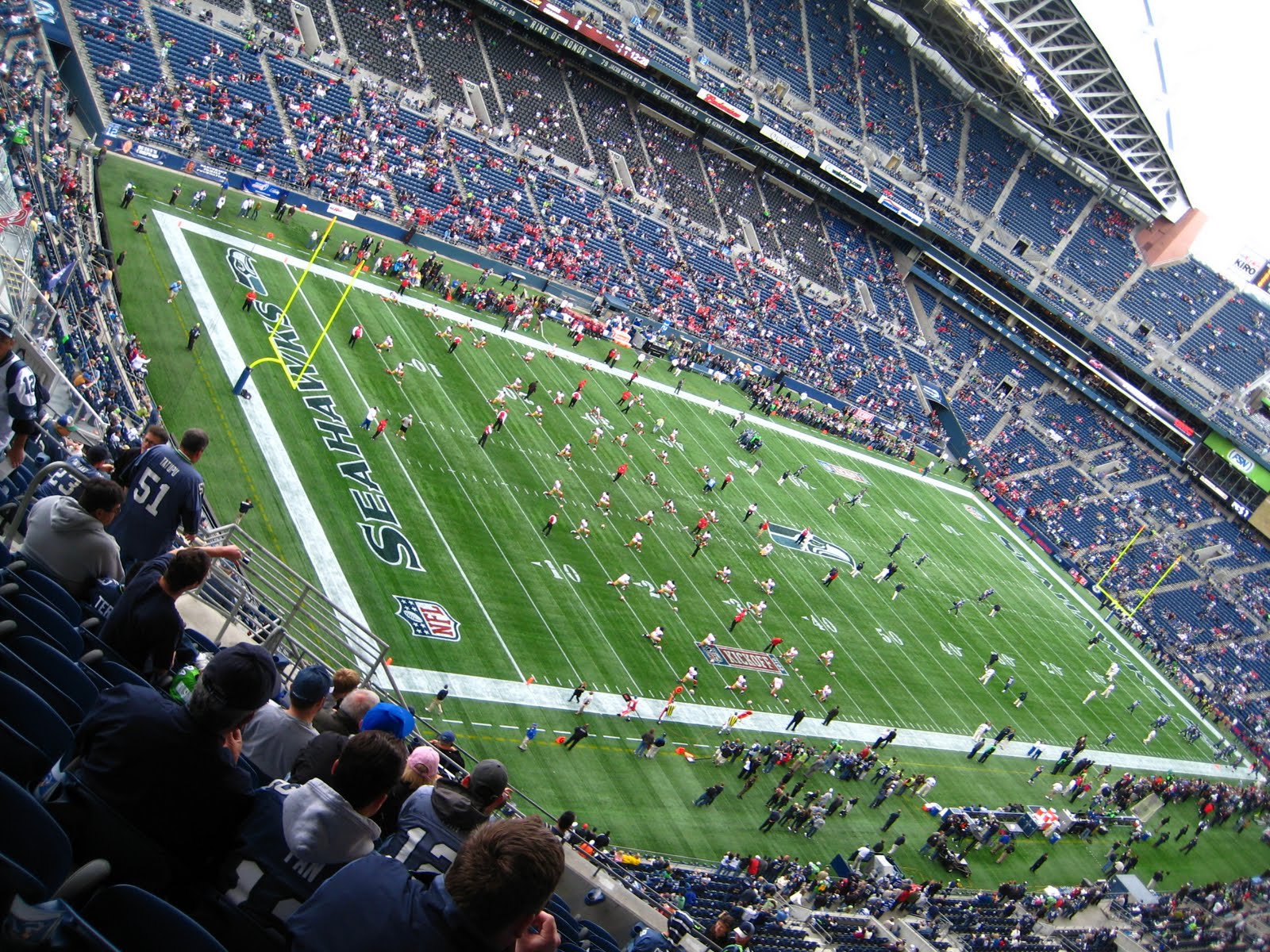 The Davis Dialogues: Seattle Seahawks- my first football game