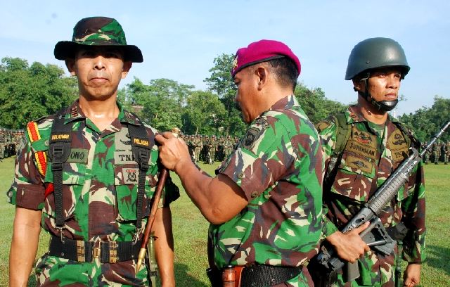 Pembukaan Latihan Pemantapan Komandan Kompi Marinir | Pertahanan ...