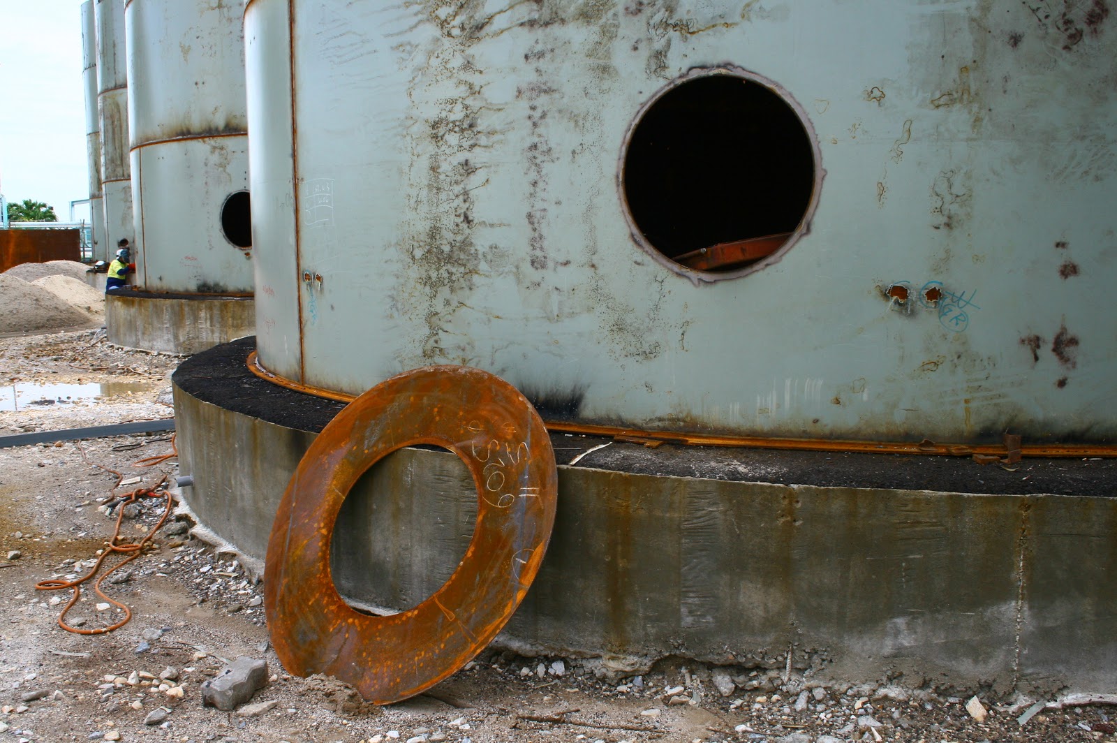 Believe me. Its my style.: Tank Storage Erection: Summary Part 1.