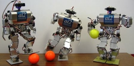 HUELLAS DE ROBOT: G E N E R A C I O N E S S E G U N S U C R O N O L O G I A