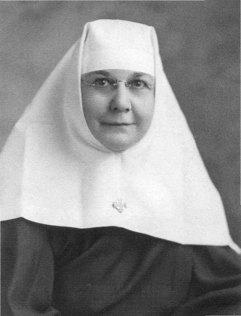 Monastery Garments: Nuns Monastic Habits