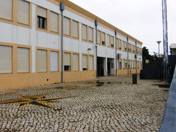 7º - 9º EM 3 TEMPOS - CONHECER... A TRADIÇÃO: A Escola Rio Arade