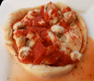 everywhere orange: Pizza 101: upside down pizza