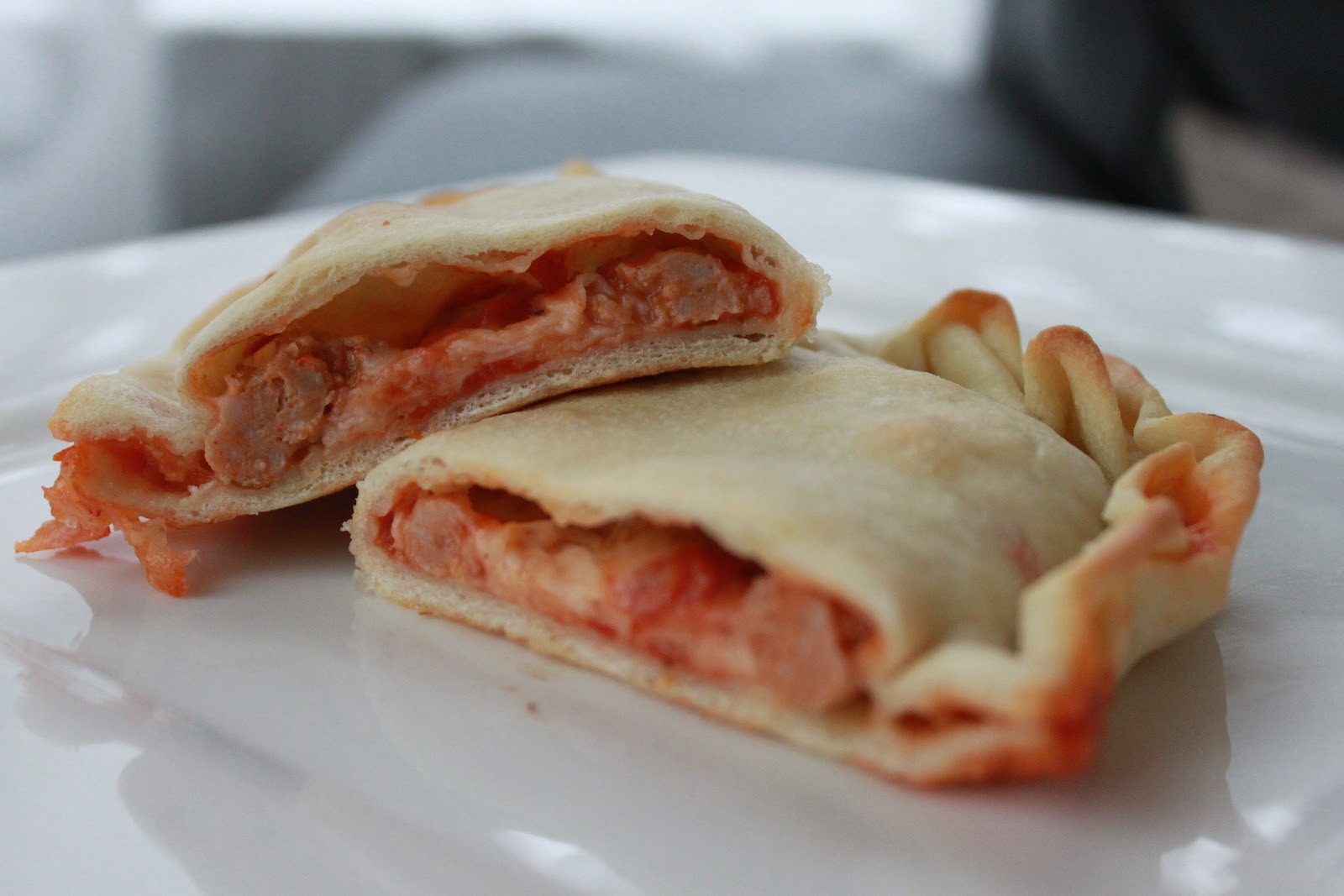 everywhere orange: Pizza 101: pocket pizza