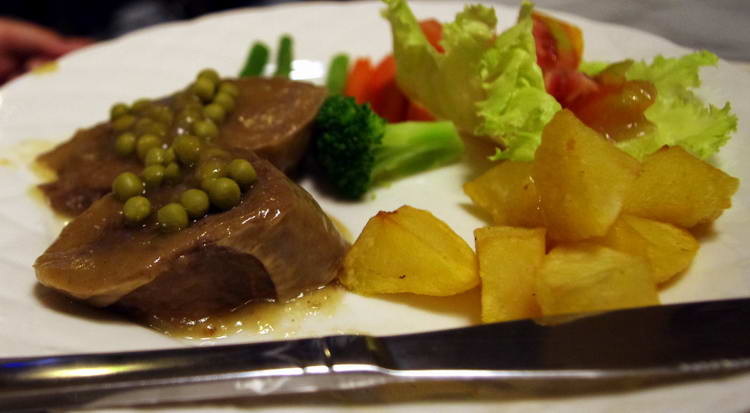 HUIZE TRIVELLI Heritage Resto and Pattisier @ Jl Tanah Abang 2, Jakarta ...