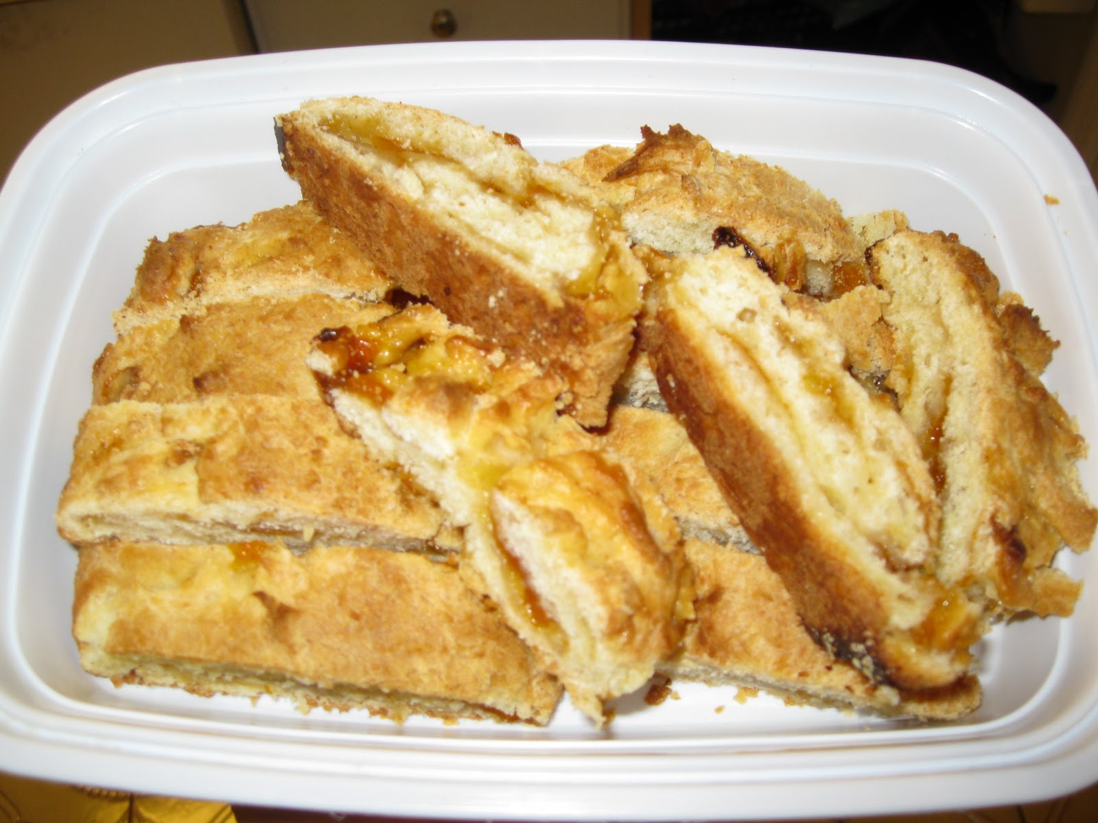 Around the World in a 45-square-foot Kitchen: Christmas cookies part 1 ...