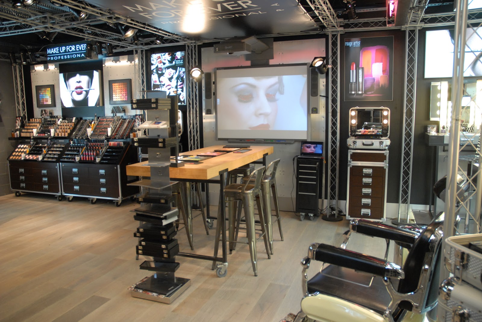 Make Up For Ever Boutiques | Jet Set Girls