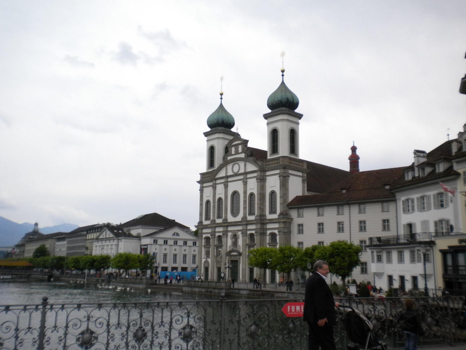CURIOSA: CIDADE DE LUZERNA...SUIÇA