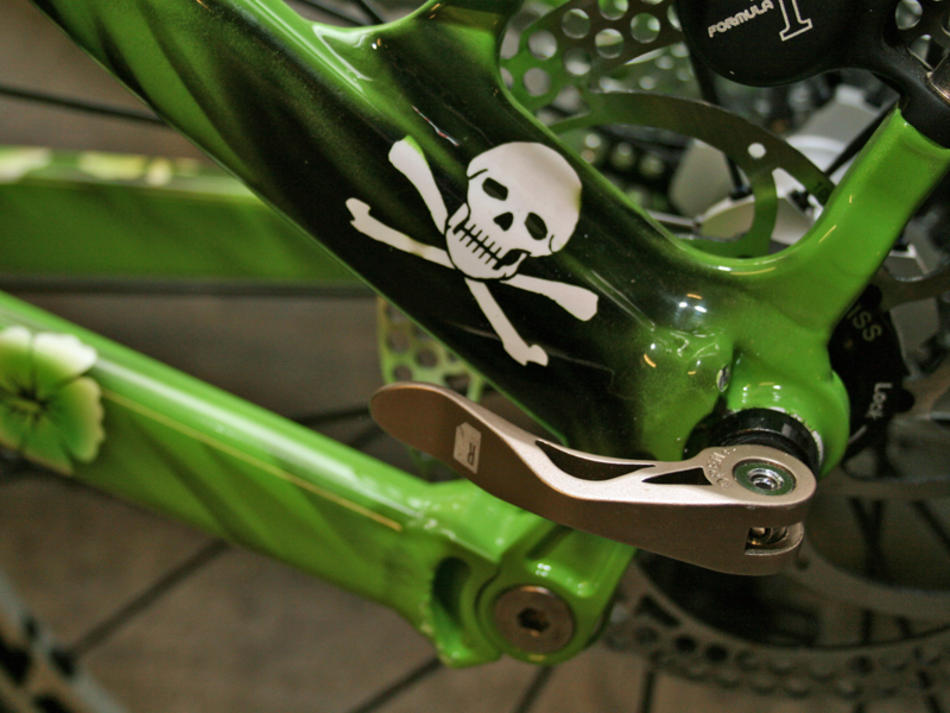 .:pontiancyclingdude:.: Rose bike custom paintjob