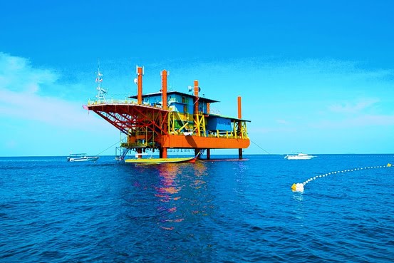 Al Fin: Converting Oil Rigs to Idyllic Diving Resorts