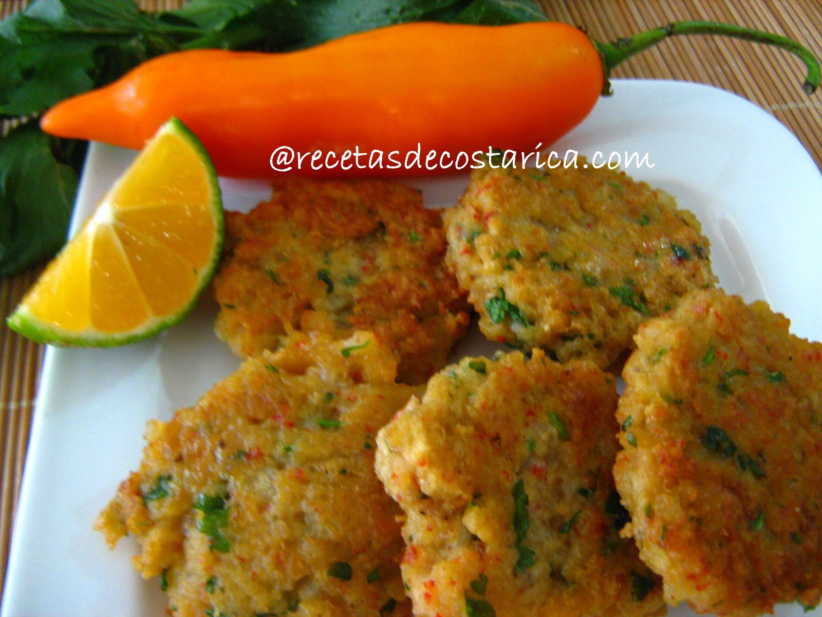 Cocina Costarricense: torticas de camarón