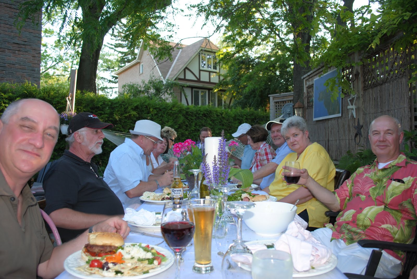 RAZMATAZ: Garden Party