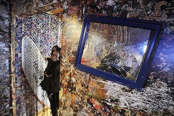 BENG!Buzz: Beach Garbage Hotel in Madrid