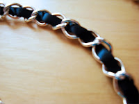 visioninhd: Tutorial: Double-chained ribbon necklace