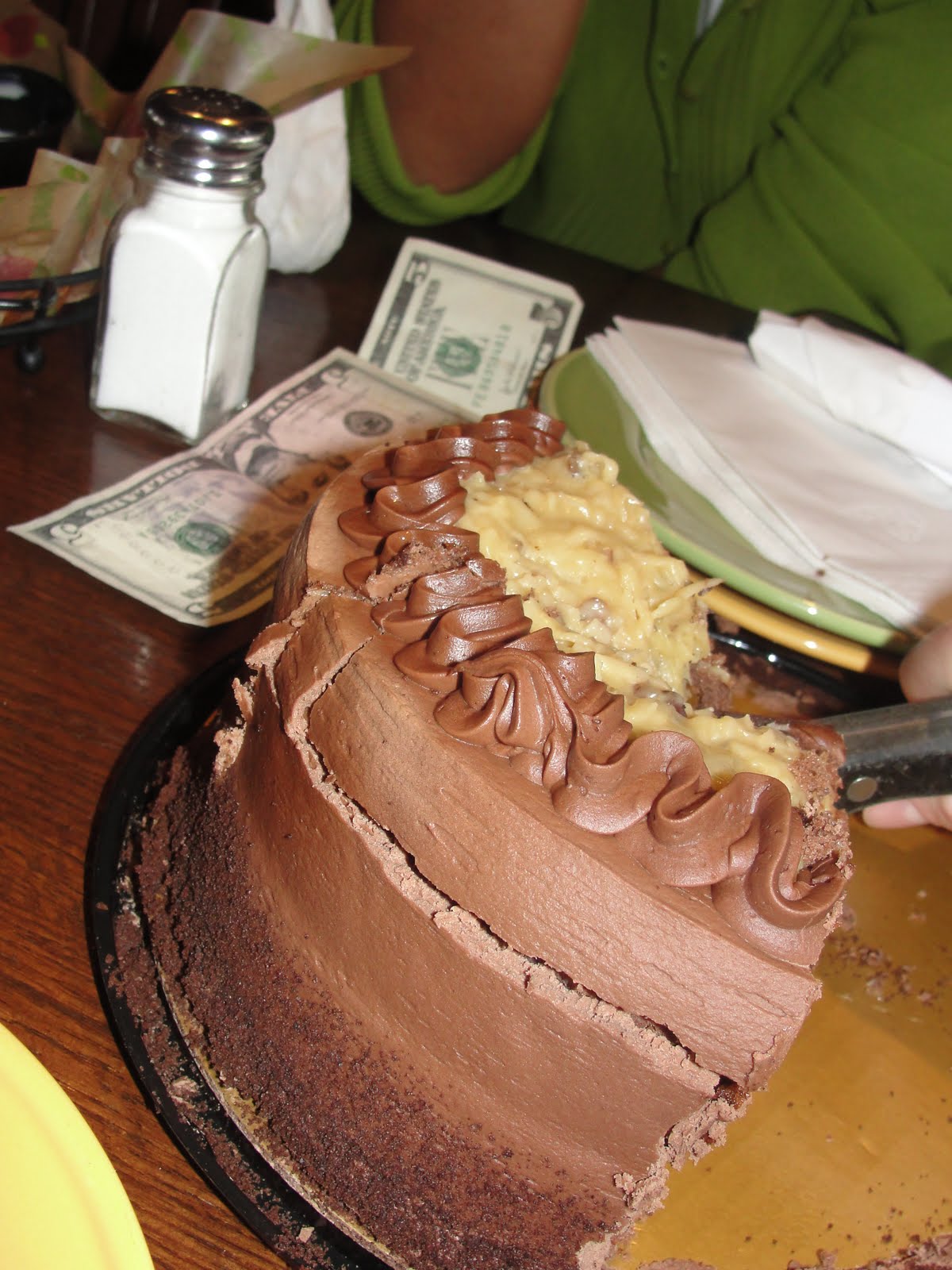 Running Rocks: Cake Eating Contest!