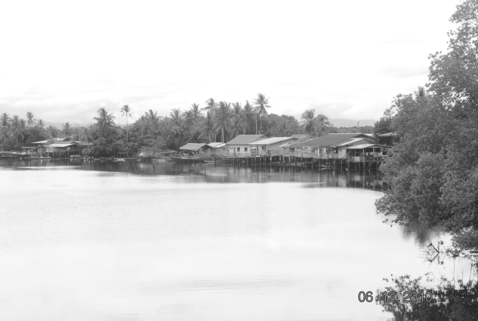 Kamera Cikgu Jup: Gambar 59: Kampung Nelayan