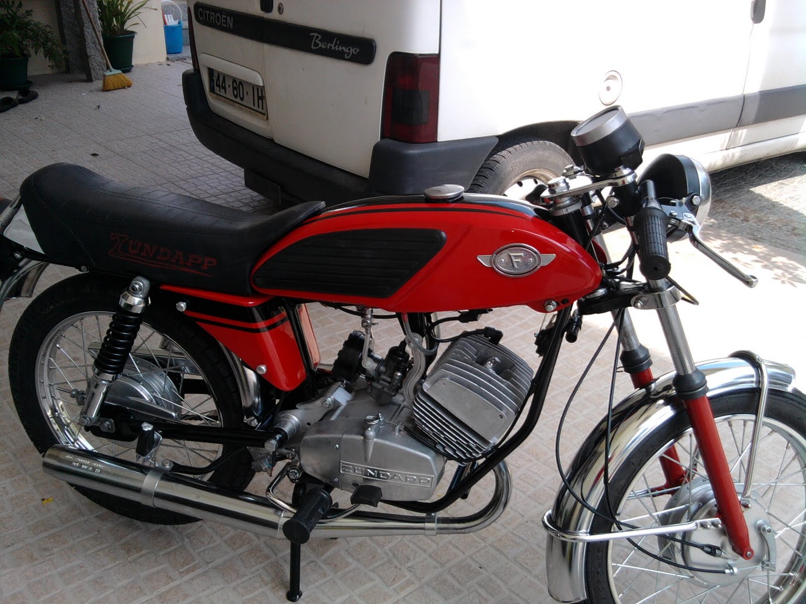 Famel xf 17: famel xf 17