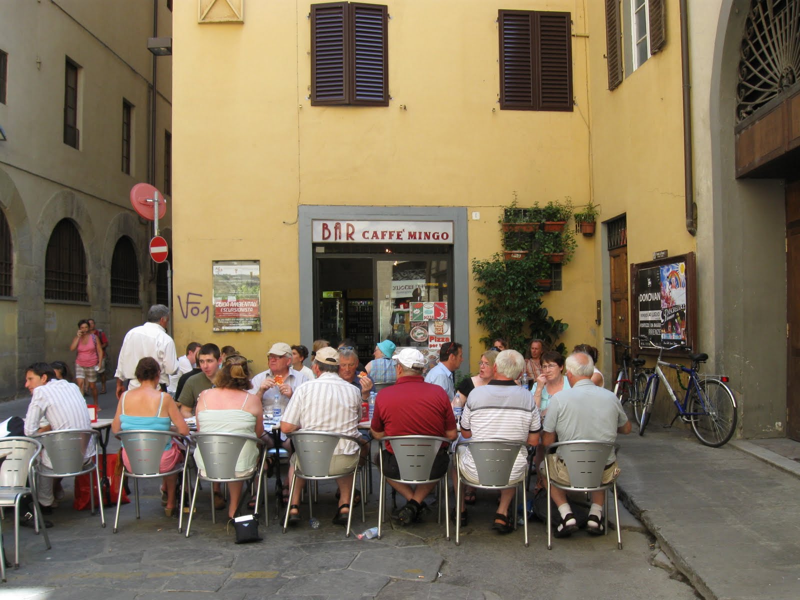 Philly and the World: Caffe’ Mingo: A Slice of Life in Florence