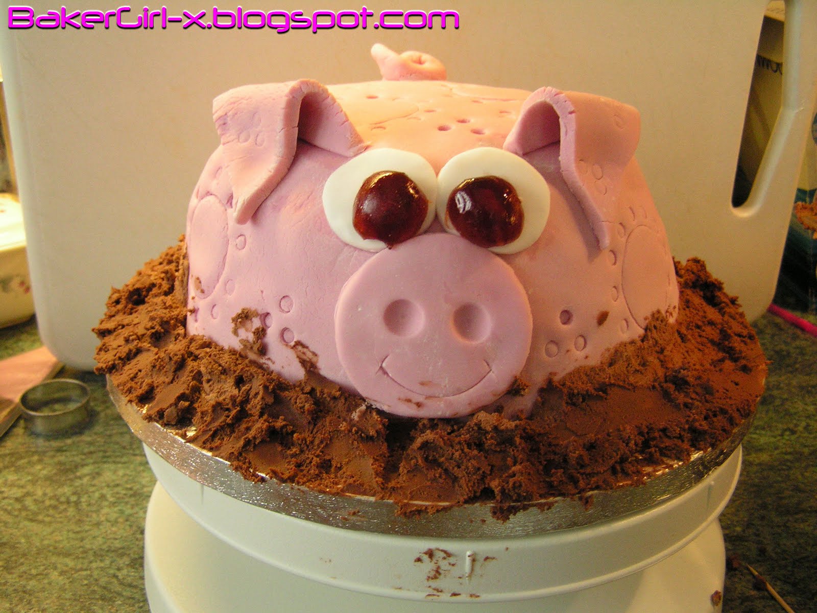 BakerGirl: Pig Cake