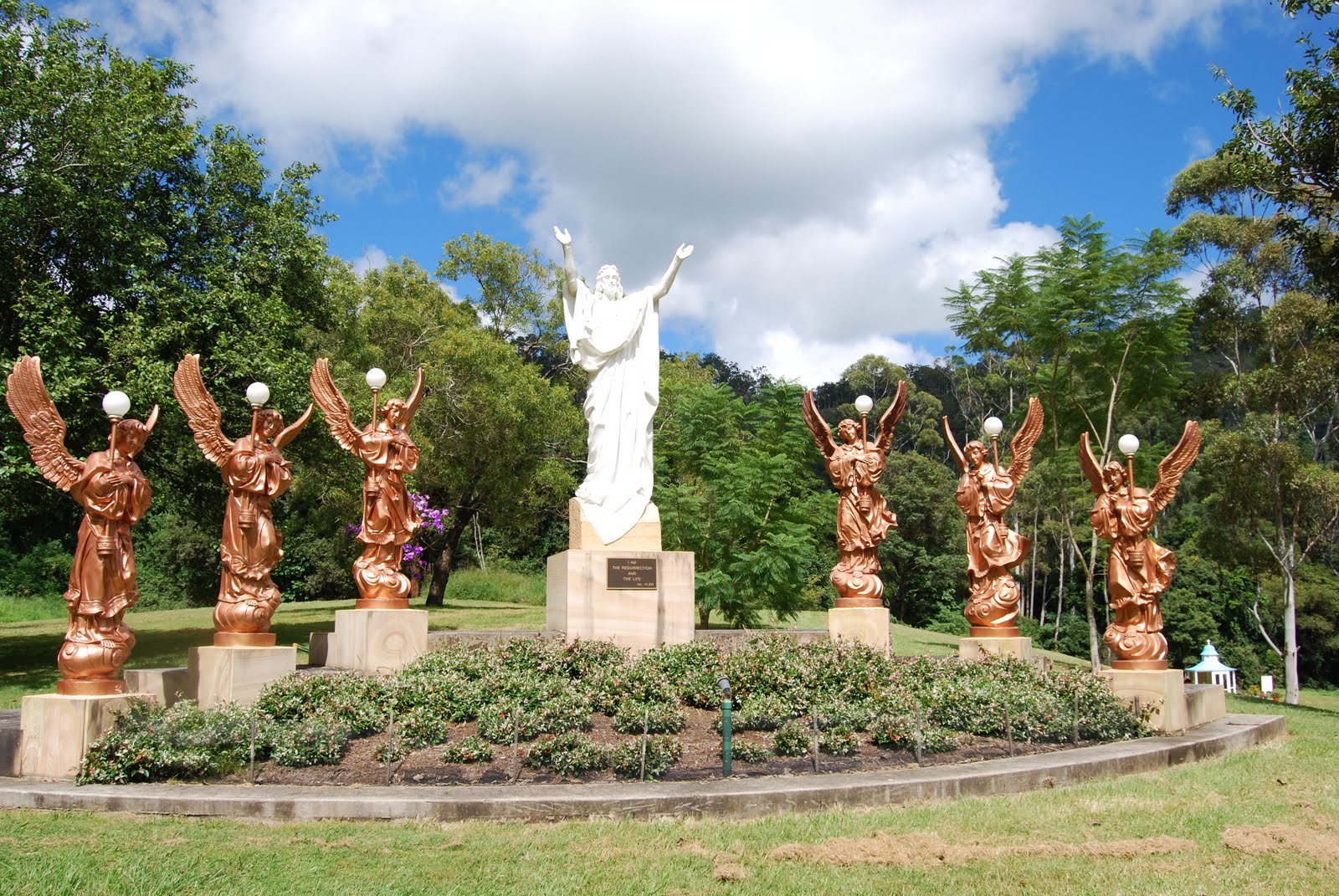 Highland Warriors: Marian Valley - Happy Easter