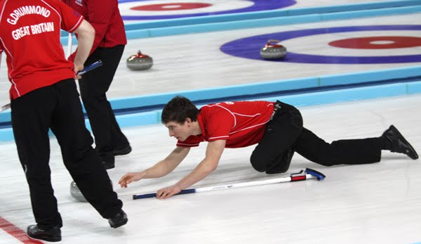 Skip Cottage Curling: Practice day at Universiade