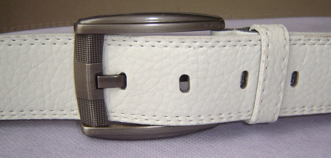 MODA MEN: Consejos para elegir el cinturón correcto