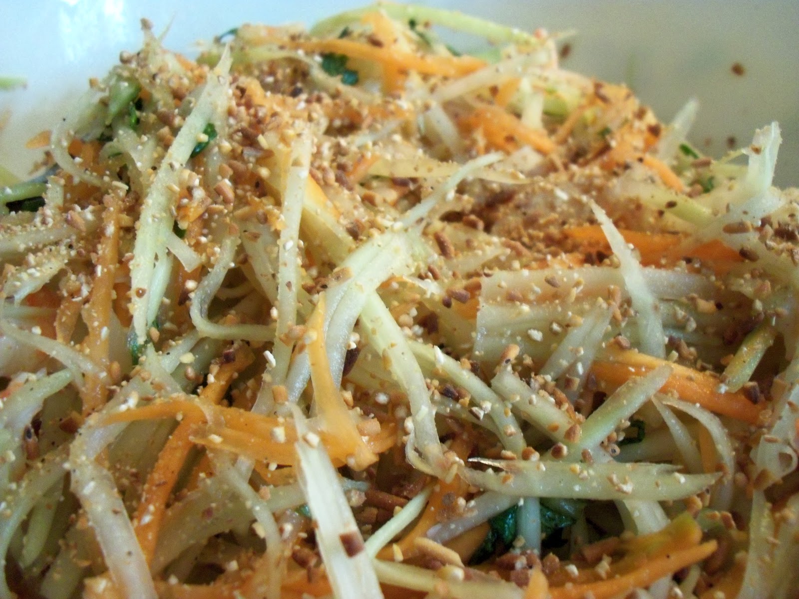 Cuisine du Viet Nam: Salade de papaye Goi du du