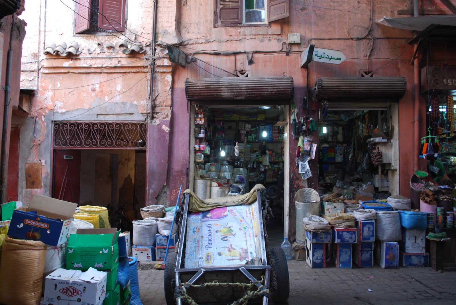 socalgalopenwallet: The mellah, Marrakech