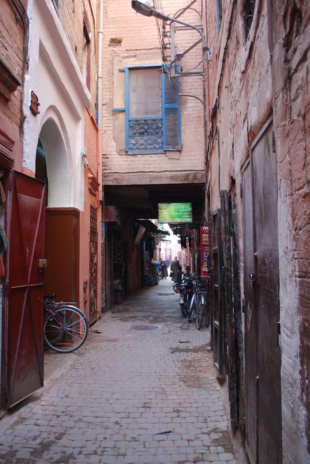 socalgalopenwallet: The mellah, Marrakech