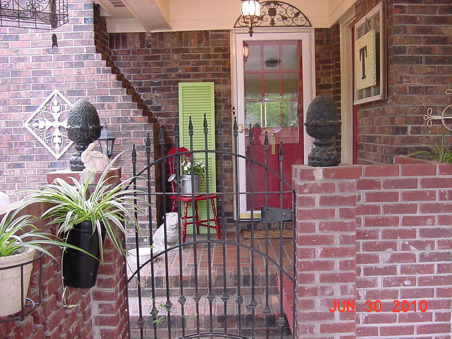 The Happy Homebody: Backdoor Decor