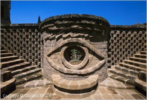 OUTSIDERS - IL MUSEO IMMAGINARIO: TOMMASO BUZZI. O DELLA SREGOLATEZZA.