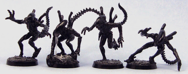 The Man Cave: 28mm Aliens Review