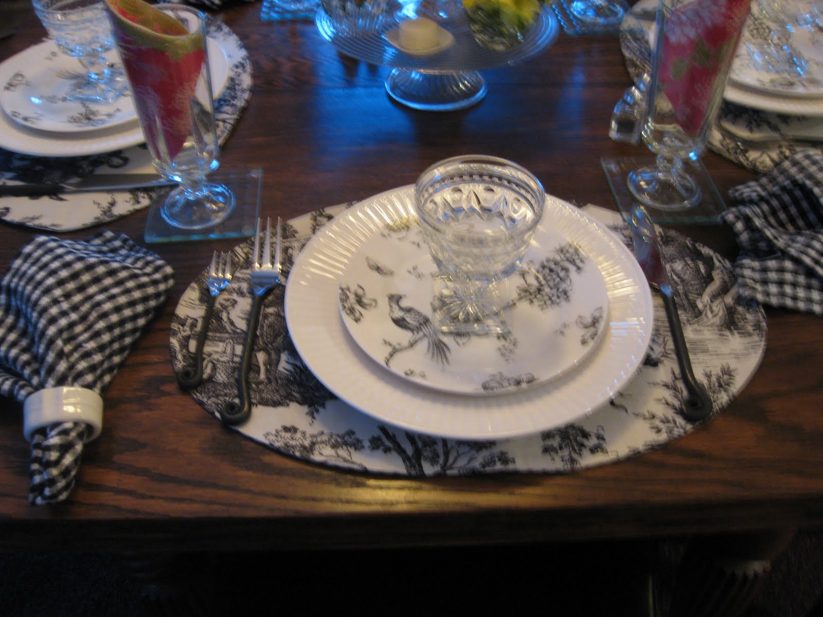 Mid-Atlantic Martha: Tablescape Thursday - Toile Table