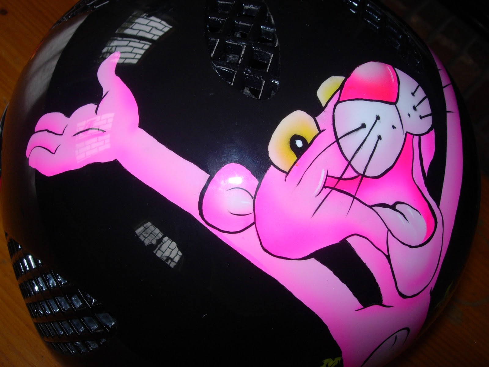 SoniArt Creaciones: Casco Pantera Rosa