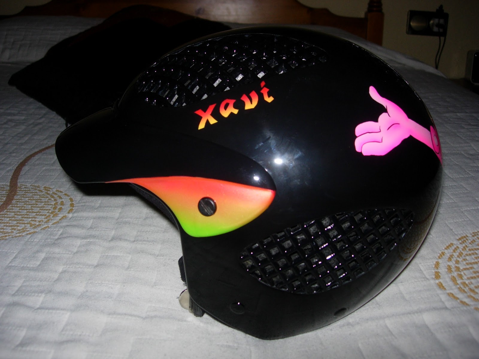 SoniArt Creaciones: Casco Pantera Rosa