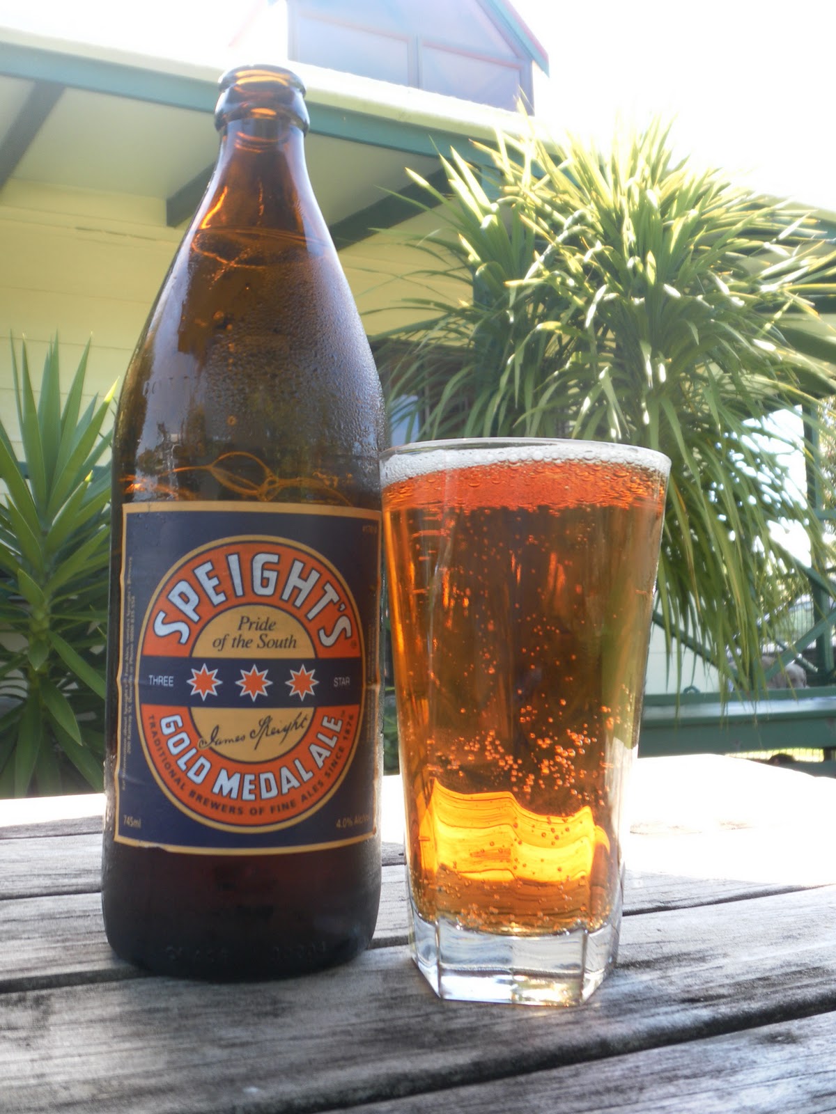 The Beerorama: #7 Speight's Gold Medal Ale - 5%ABV