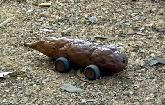 WaterAid presents: The remote control poo - DoRIon55 BloG