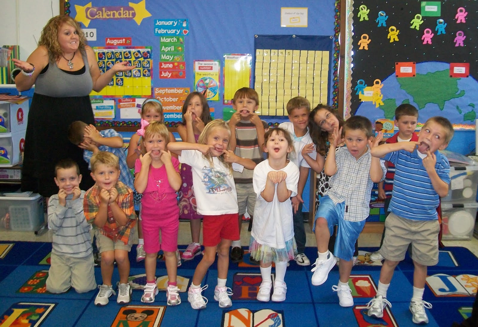 Miss Wells Kinder Stars: Our first class pictures