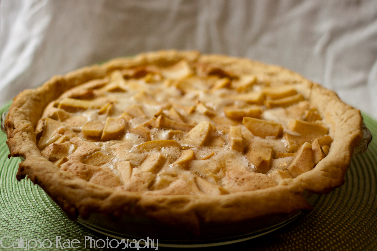 I'm Hungry: Pear Custard Pie