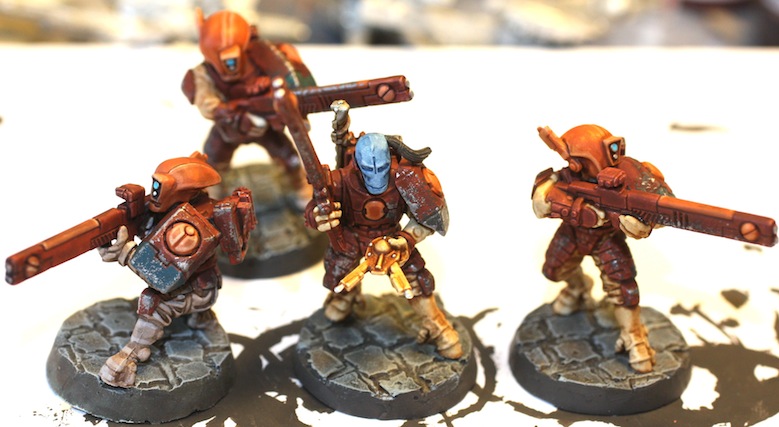 40k Hobby Blog: Tau Test: 4 Red Tau
