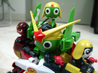GALA GALA BLOG: Keroro Robo MK2 合體 :: GOD KERON!!