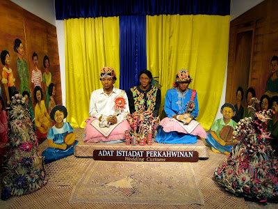 Keats The Sunshine Girl: Orang Asli Museum