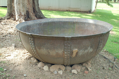 Trussell's Photo Gallery: Sugar Cane Syrup Boiling Pot