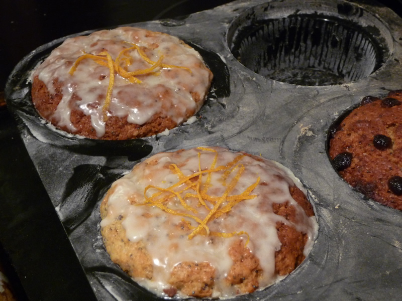 SiliconeMoulds.com Blog: Crown Muffins - The Secret to Making BIG Cafe ...