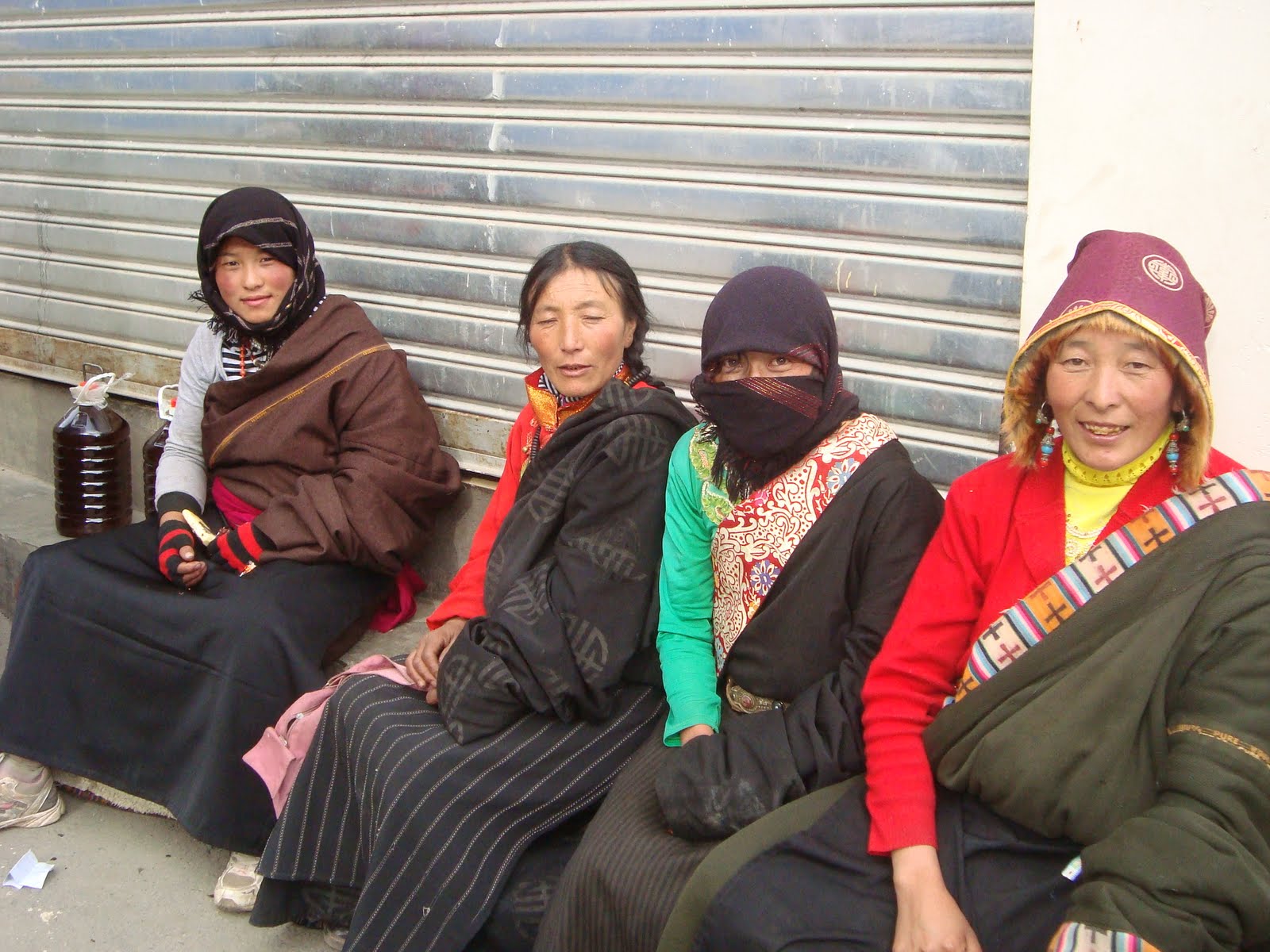 GLOBAL CYCLE RIDE: TIBETAN PEOPLE