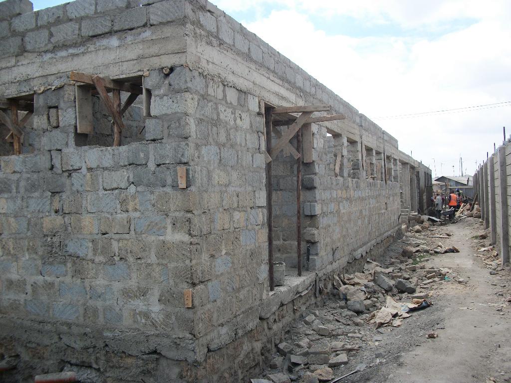 The Global Studio: SIDAREC 8-8-2010 construction progress