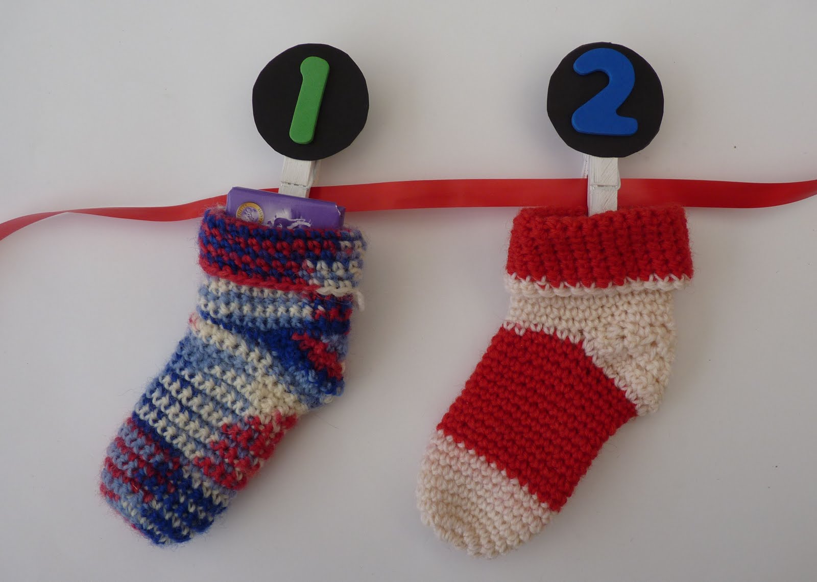 The Adventures of the Gingerbread Lady: PATTERN: Advent Baby Socks