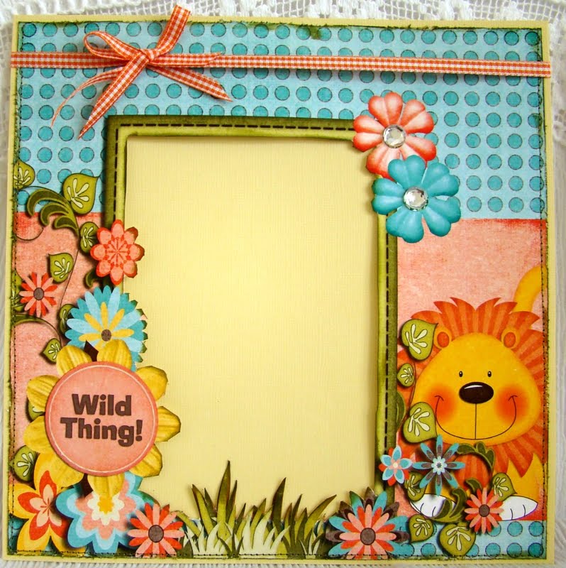 Creating Treasures: Hybrid 8x8 scrapbook pages.