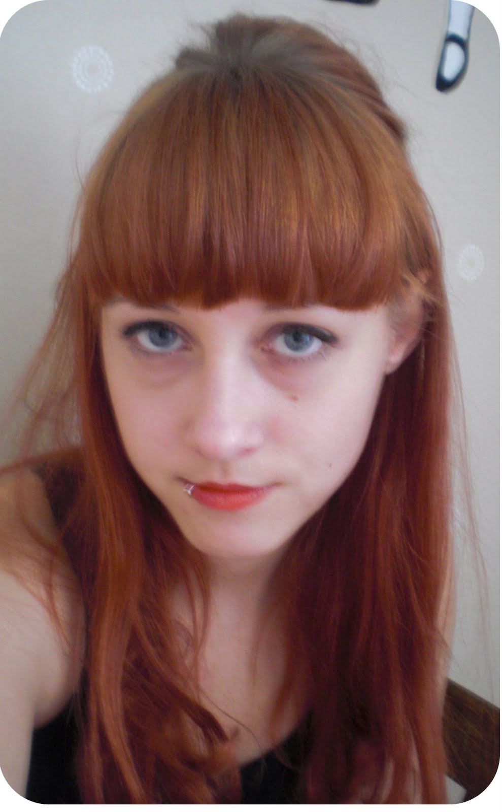 rosettflickan: och jag såg dig bilda pakt med myggorna, bilvraken och ...